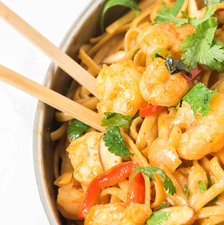 One Pot Thai Noodles - Charisse Yu