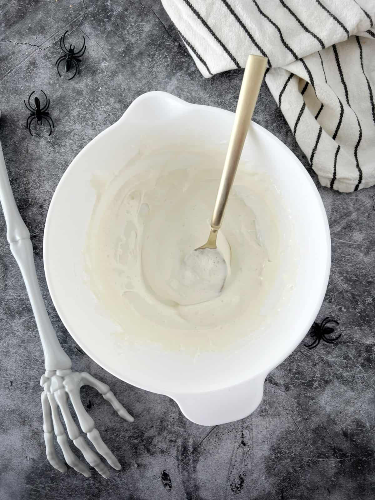 Cob Web Halloween Snacks - Charisse Yu