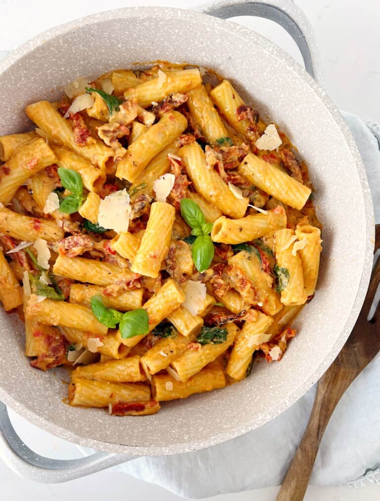 Hummus Pasta - Charisse Yu